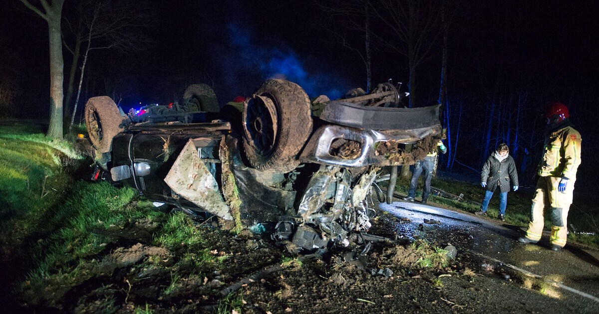 De Mortel haalt opgelucht adem na crash waarbij zes gewonden vielen ...