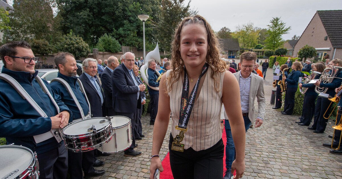 Joanne van Lieshout gehuldigd: ‘Na winst in Toer dur Lierup en bij ...