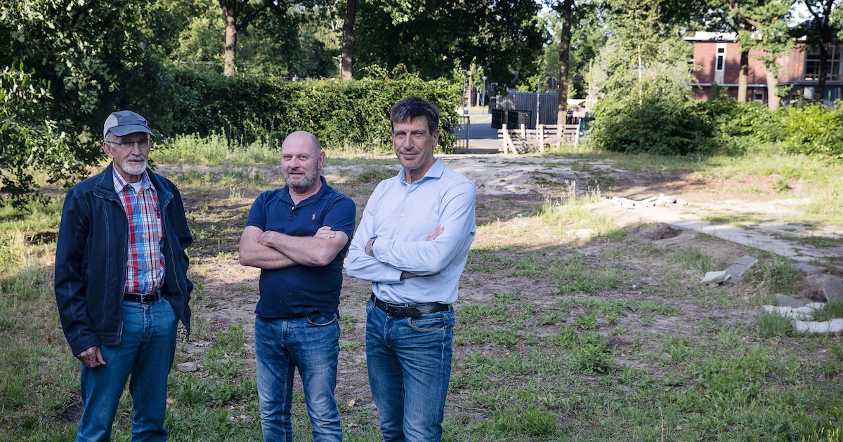 Bezwaren over tijdelijke woningen in Waalre-dorp grotendeels van tafel ...