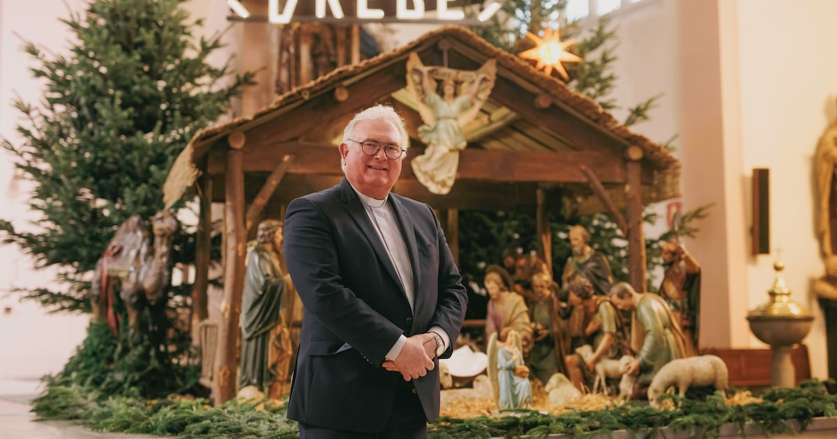 Topdrukte voor pastoor Hans van Geel: ‘Mensen vinden voor 22 vieringen ...