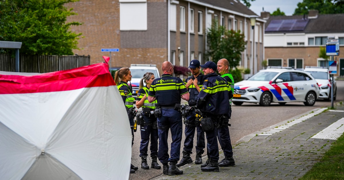Dode man gevonden op straat in Helmond: ‘Lag naast zijn fiets’ | 112 nieuws Helmond | ED.nl