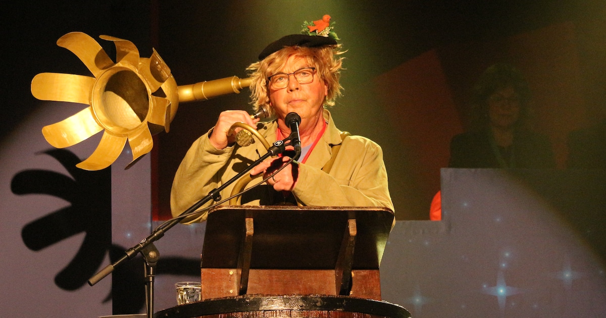 Nieuwe zaal en decor, maar vertrouwd vermaak bij Leendse ...