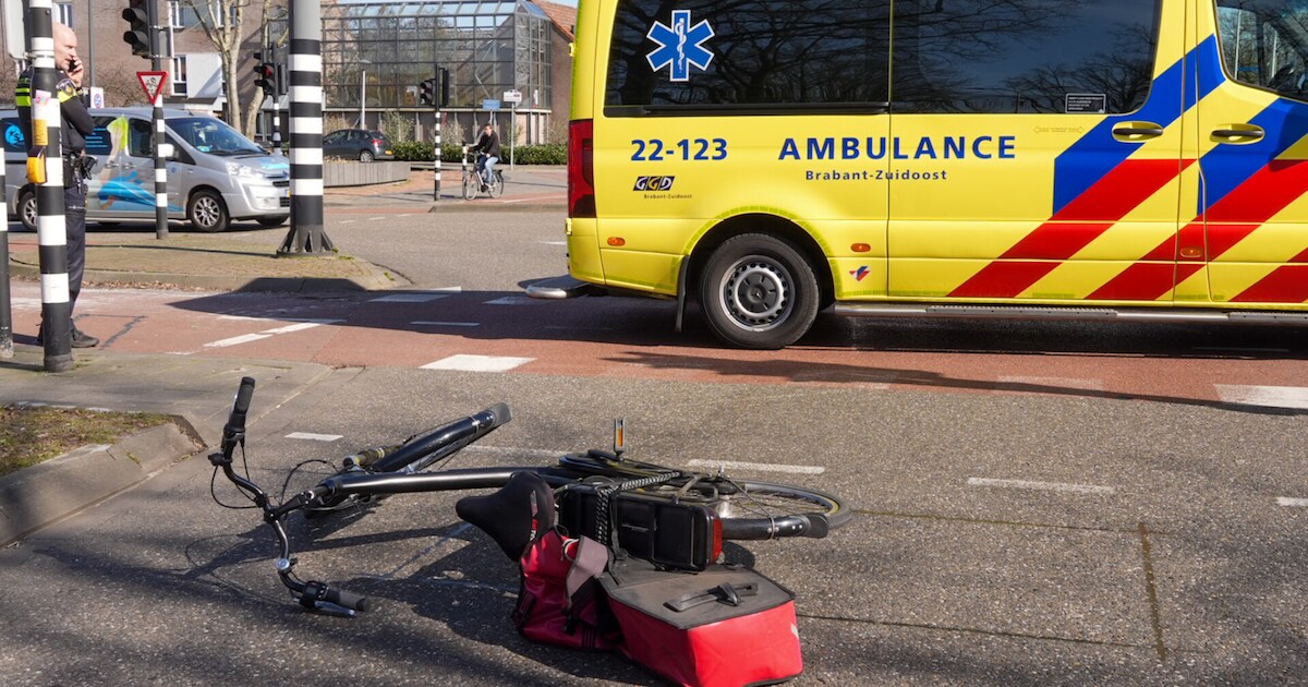 Fietsster gewond bij botsing met auto in Helmond | 112 nieuws Helmond ...