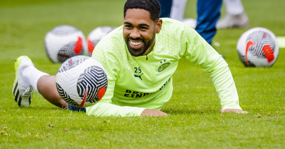 PSV-back Mwene kan terug naar zijn vorige club in Duitsland, die hem ...