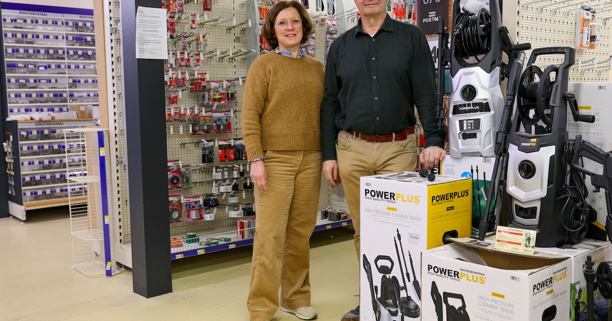 John (59) en Bernadette (57) stoppen met hun bouwmarkt: ‘De praatjes ...