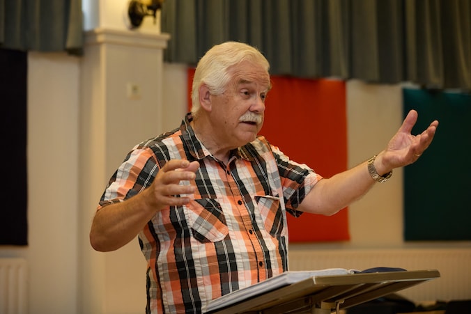 Hoge onderscheiding voor dirigent Anton Kropivšek van La Bonne ...