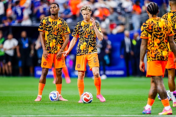 LIVE WK voetbal | Bijna droomstart Oranje: Malen na knappe actie dicht ...
