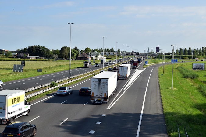 LIVE Files in Brabant | Drukte in de Bommelerwaard door dichte A27 ...