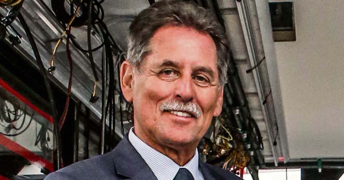 Hermes-directeur Juul van Hout uit Helmond wordt ‘Ridder’ | Helmond | ed.nl