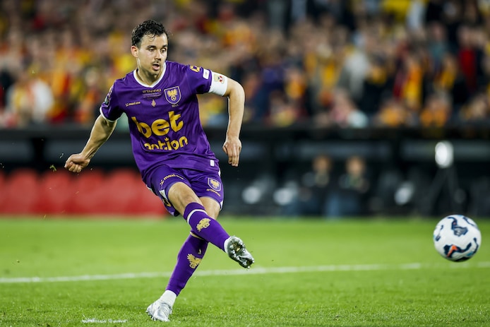 Gortdroge humor, hbo-diploma en koelbloedig: dit is de kalme aanvoerder ...