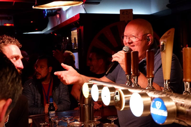 Optreden Henk Wijngaard op nieuwe locatie in Someren | Someren | ED.nl