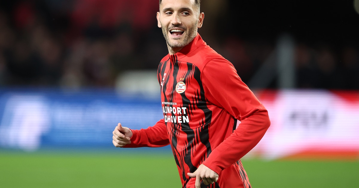 PSV stuurt Pérez en andere betrokkenen alsnog kampioensmedaille ...