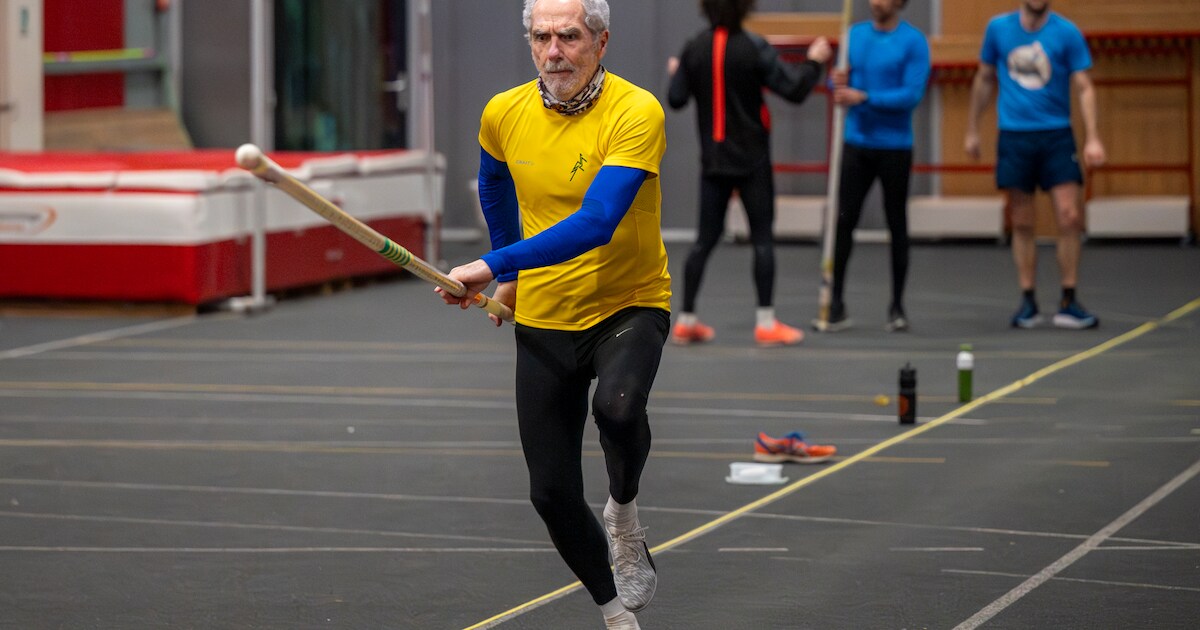 Michel is 75 jaar en soms de tegenstander van junioren: ‘Dan maak ik ...