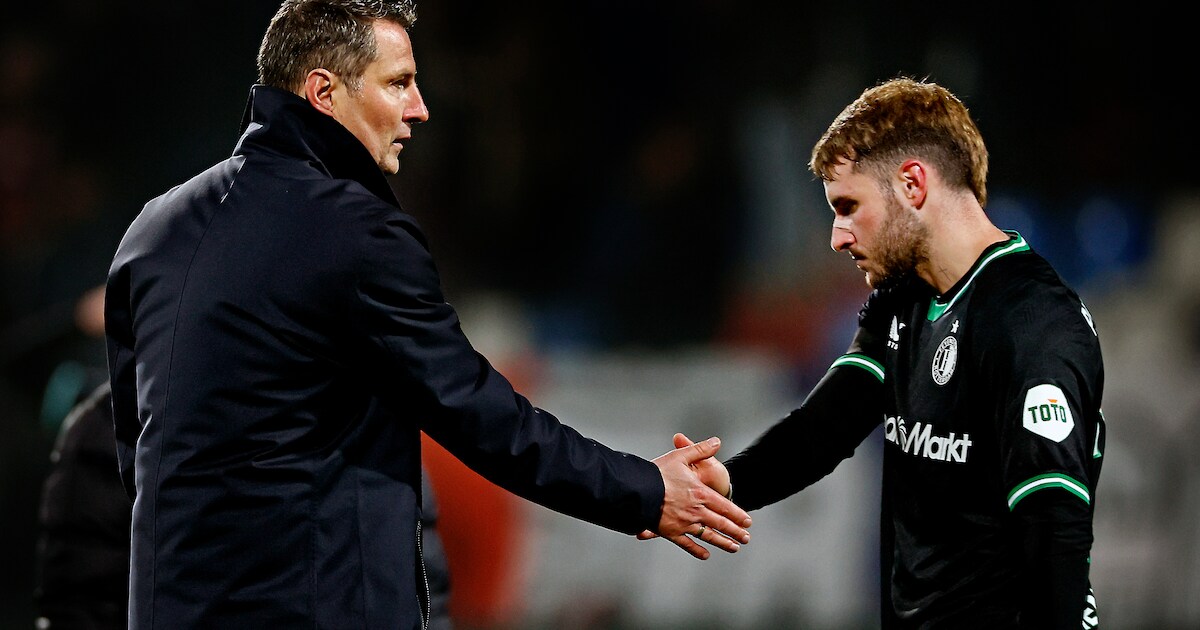 Druk op aangeslagen Brian Priske neemt toe bij Feyenoord: ‘Ik mis het heilige vuur’ | Voetbal ...