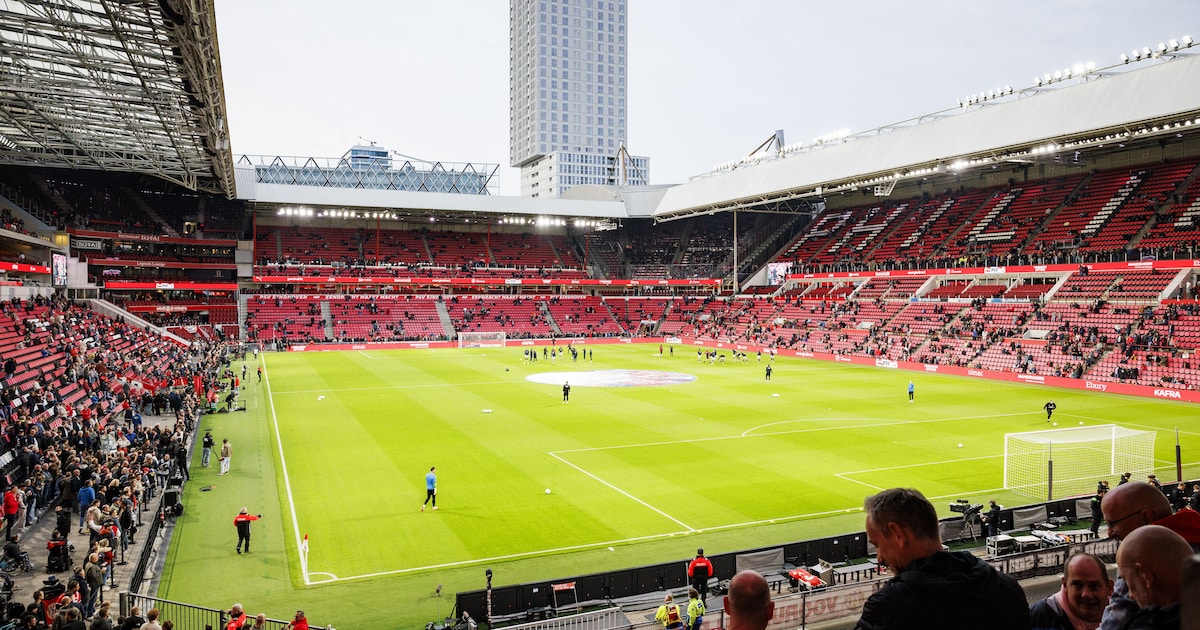Een Philips Stadion met minstens 45.500 plekken flinke stap dichterbij ...