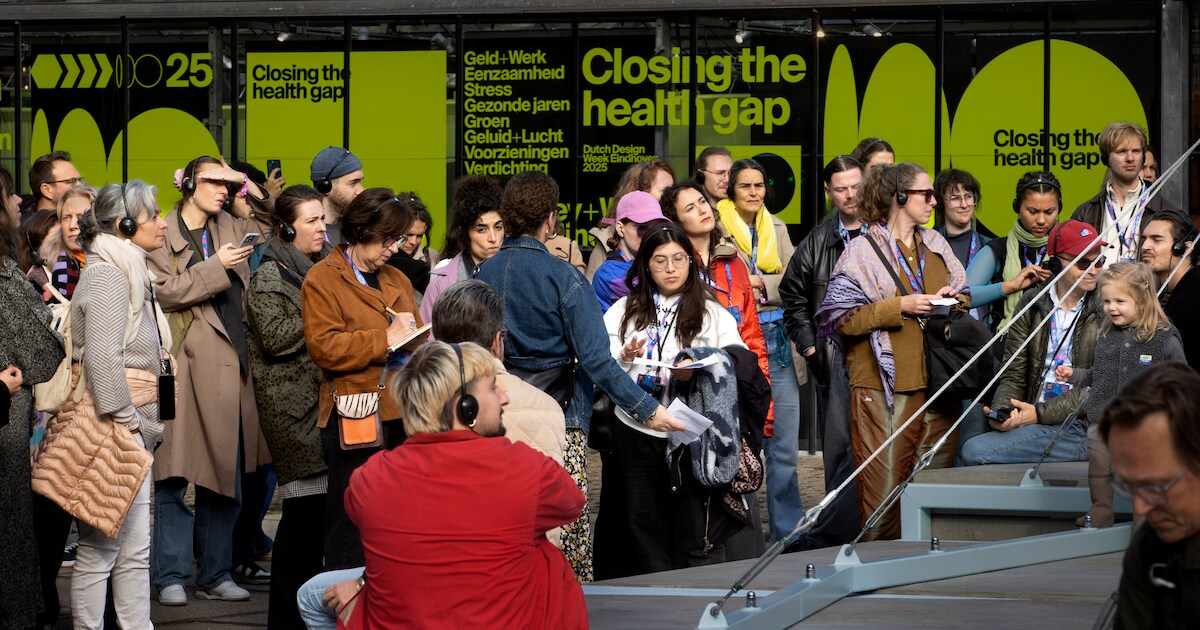 First weekend of the 25th Dutch Design Week in Eindhoven: visitors ...