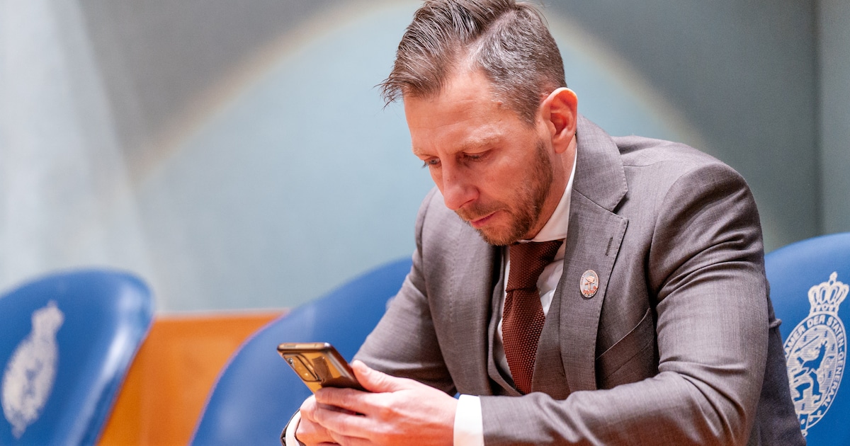 Brabantse PVV’er Maikel Boon zou ‘systematisch racistische nepbeelden ...