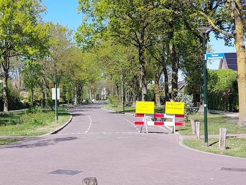 Geen vlaggen op 5 mei in centrum Nuenen, borden geven rust op weg in ...