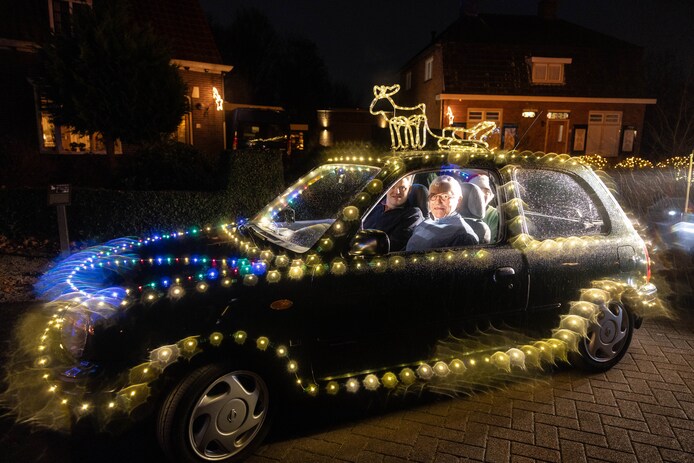 Lichtstoet zorgt voor schitterend schouwspel in de straten van Nuland ...