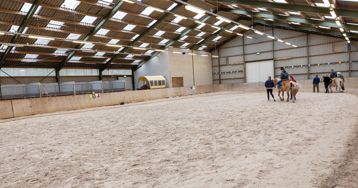 Eerder advies: houd manege Kempenhaeghe open | Heeze-Leende | ED.nl