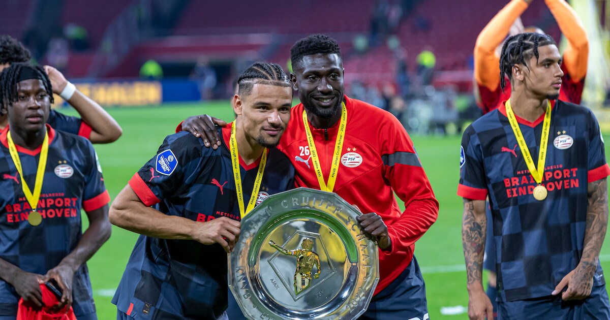 PSV werkt onder deze voorwaarden mee aan een vertrek van Derrick ...