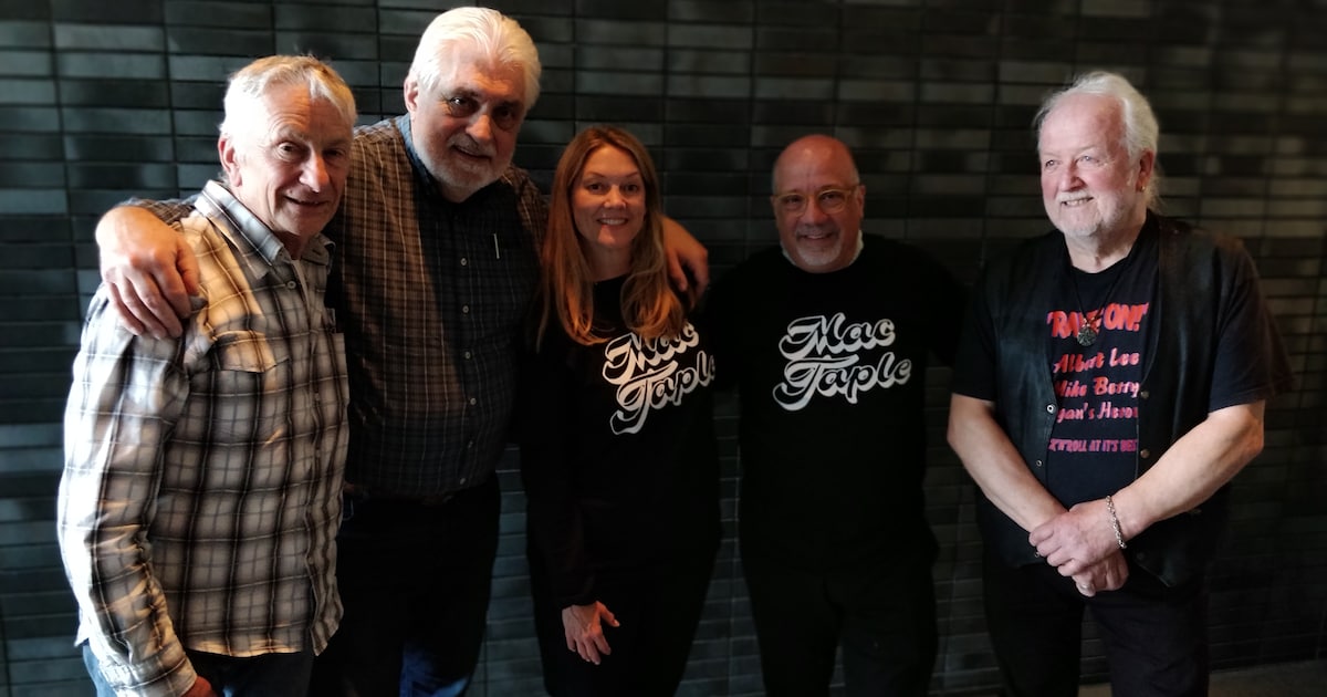 Rock-’n-roll band Mac Taple uit Eindhoven ontmoet Amerikaans echtpaar ...
