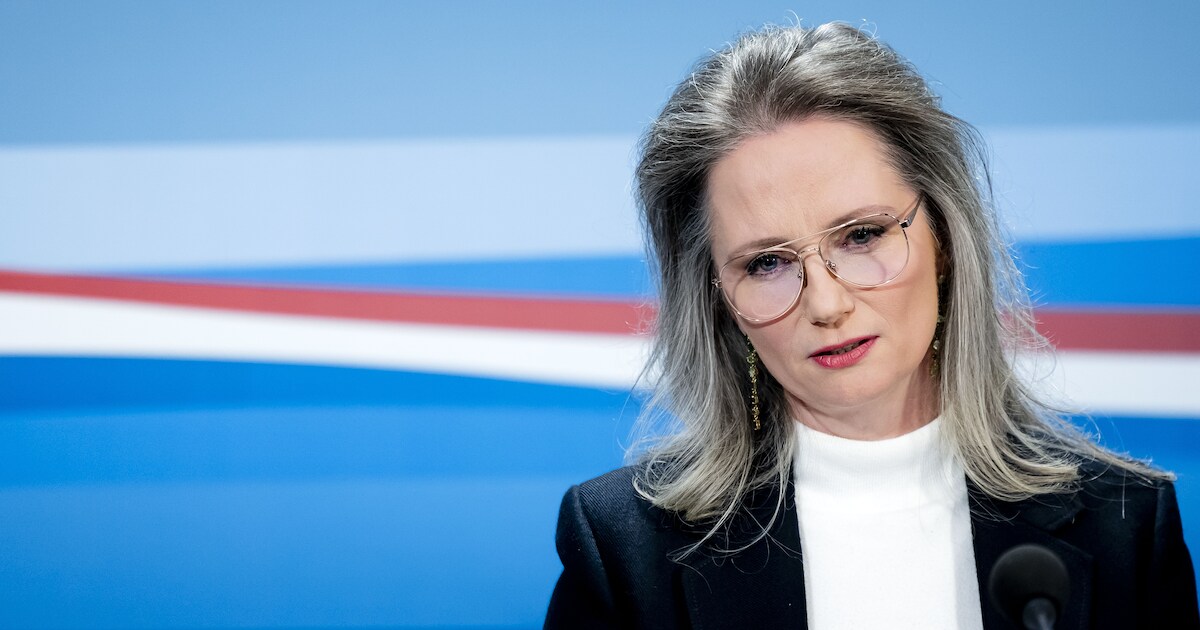 Zorgminister Agema overweegt maximumsalaris van 246.000 euro voor ...