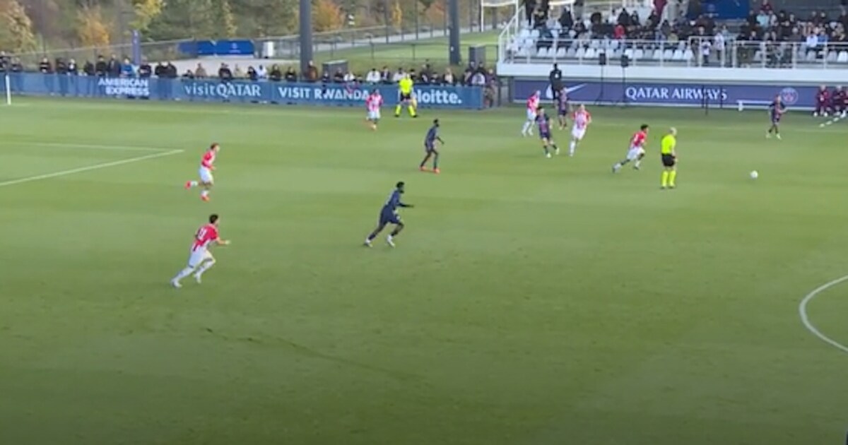 PSV-talenten komen met jong team knap terug in Parijs en krijgen ...