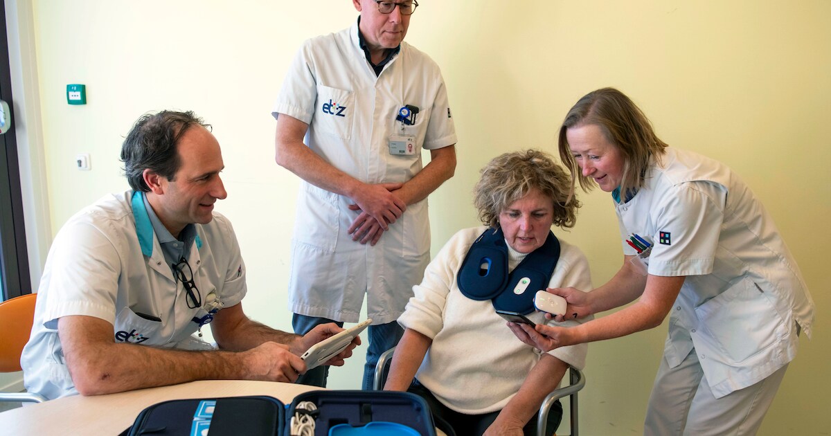 Astrid (60) kwam in een rolstoel het ziekenhuis binnen en ging lopend ...