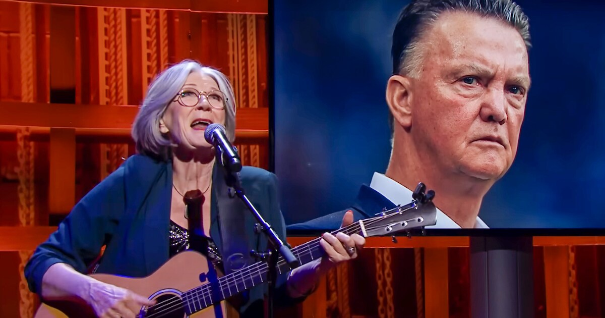 Hit voor Lenny Kuhr met spontane ode aan ‘Admiraal Van Gaal’: ‘Ik doe gewoon waar ik goed in ben ...