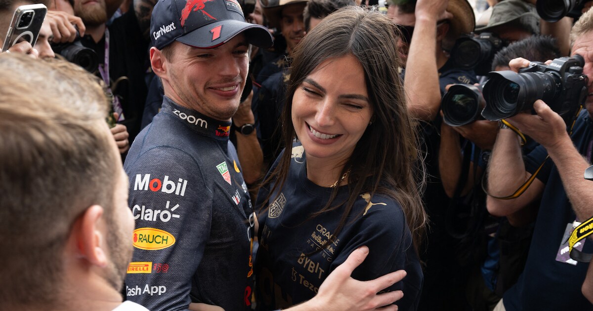 Dit is Kelly Piquet, ‘het prinsesje van de racetrack’, zij en Max Verstappen hebben een kind ...