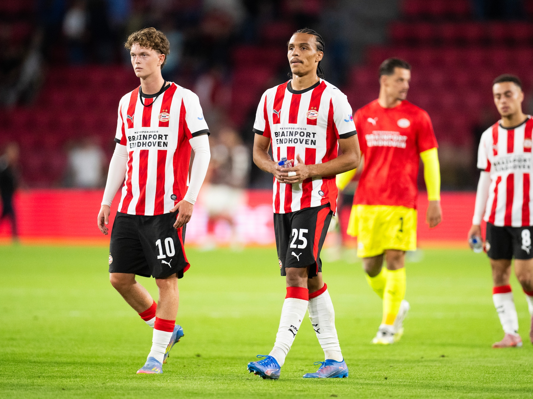 Het zit Pepi nog niet mee bij PSV, dat nog een nieuwe speler wil en met ...