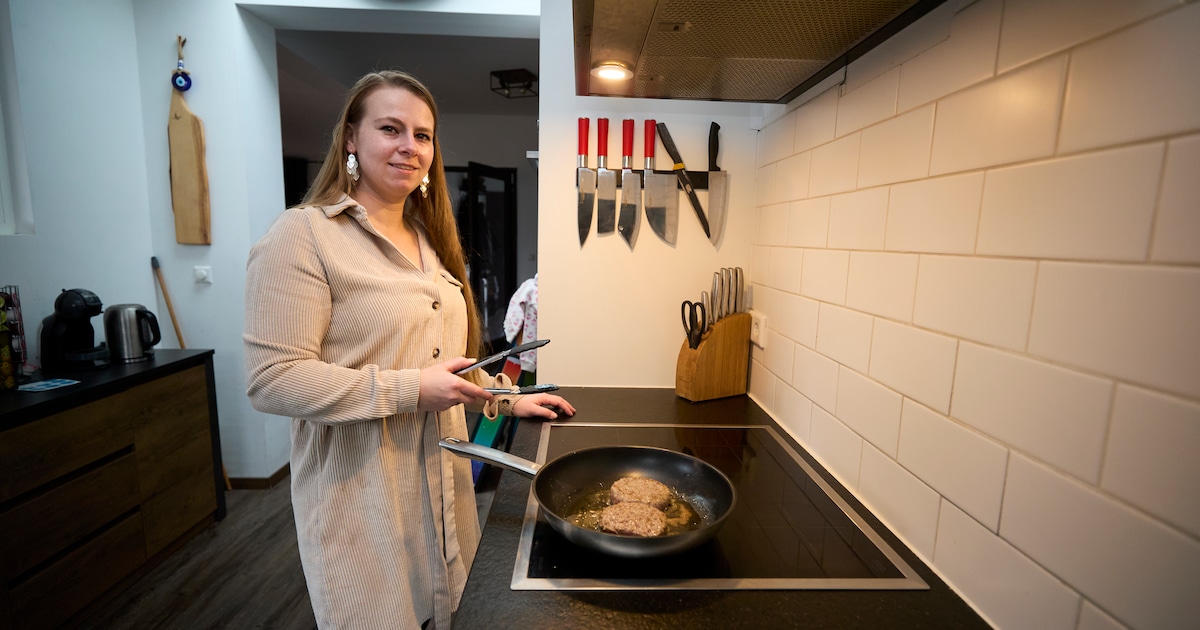 Met je overgebleven spaghettisaus kan Daisy (32) iemand anders weer ...