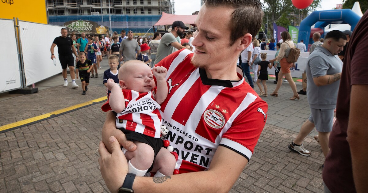 PSV Fandag in volle gang: nieuwe publiekstrekkers, kermis en zelfs een ...