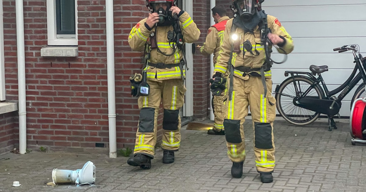 Blender vliegt in brand en zorgt voor veel rook in Helmondse woning | 112 nieuws Helmond | ED.nl