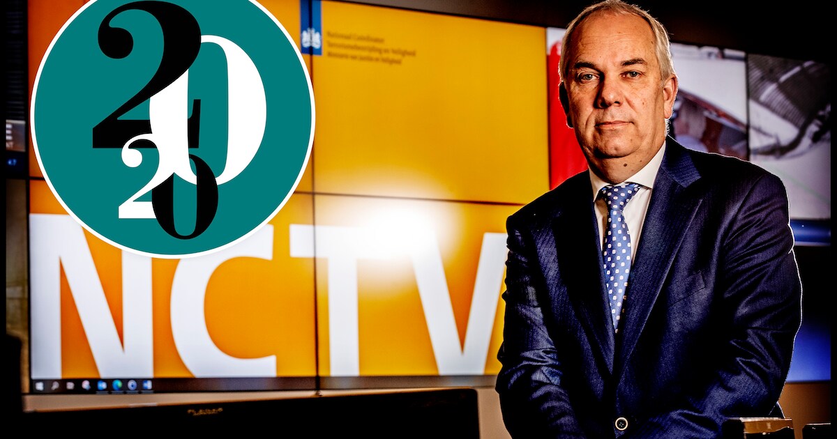 Deze man houdt complotdenkers in de gaten: 'We zijn een goed eigenwijs ...