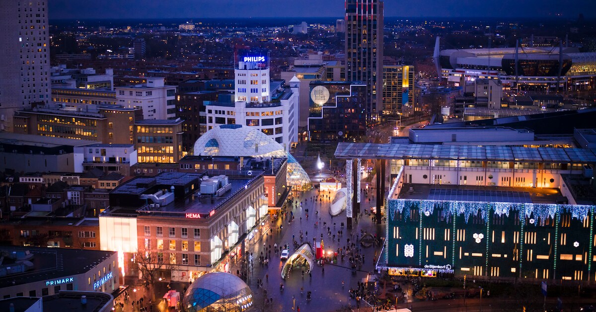 LEZERSBRIEVEN I Ode aan de stad: ‘Ook al ben je niet moeders mooiste ...