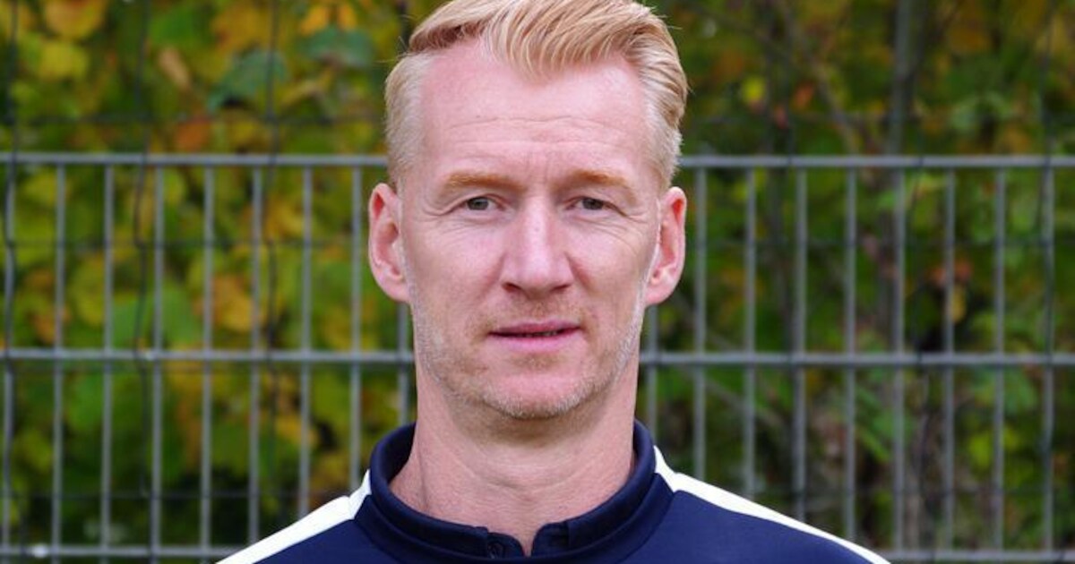 Raymond Koenraadt blijft Mierlo-Hout trouw | Amateurvoetbal | ed.nl