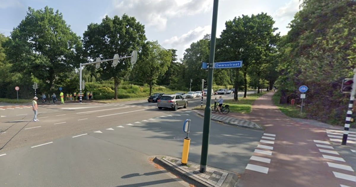 Kruising Mierloseweg/Dwarsstraat/Spoelstraat tijdelijk afgesloten | Geldrop-Mierlo | ED.nl